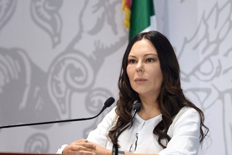 Laura Rojas reconoce a AMLO por su convicción democrática - Político MX