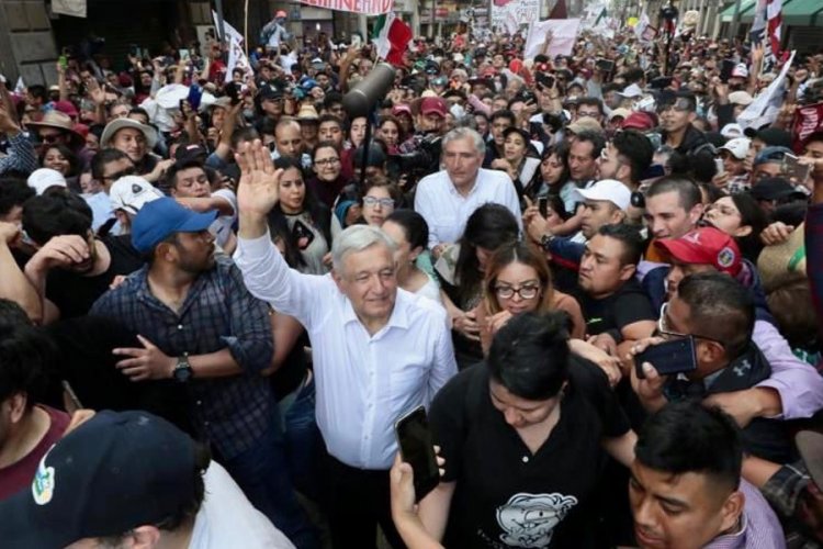 AMLO asegura que su marcha del domingo sirvió para empoderar a la gente ...